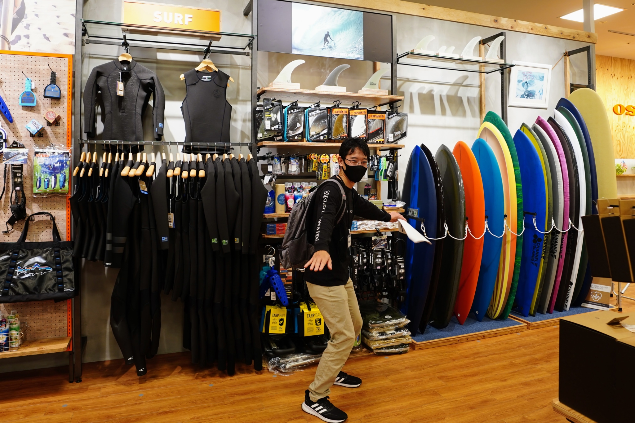 西宮ガーデンズで新しくオープンしたスポーツ・アウトドア専門店「OSHMAN’S」見に行ってきた【お店みせて！】 | 西宮つーしん